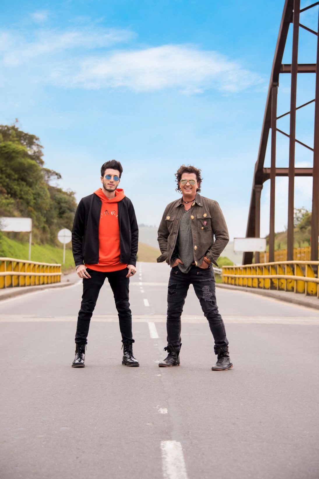 REMIX ROBARTE UN BESO CARLOS VIVES - SEBASTIAN YATRA - Farras.live